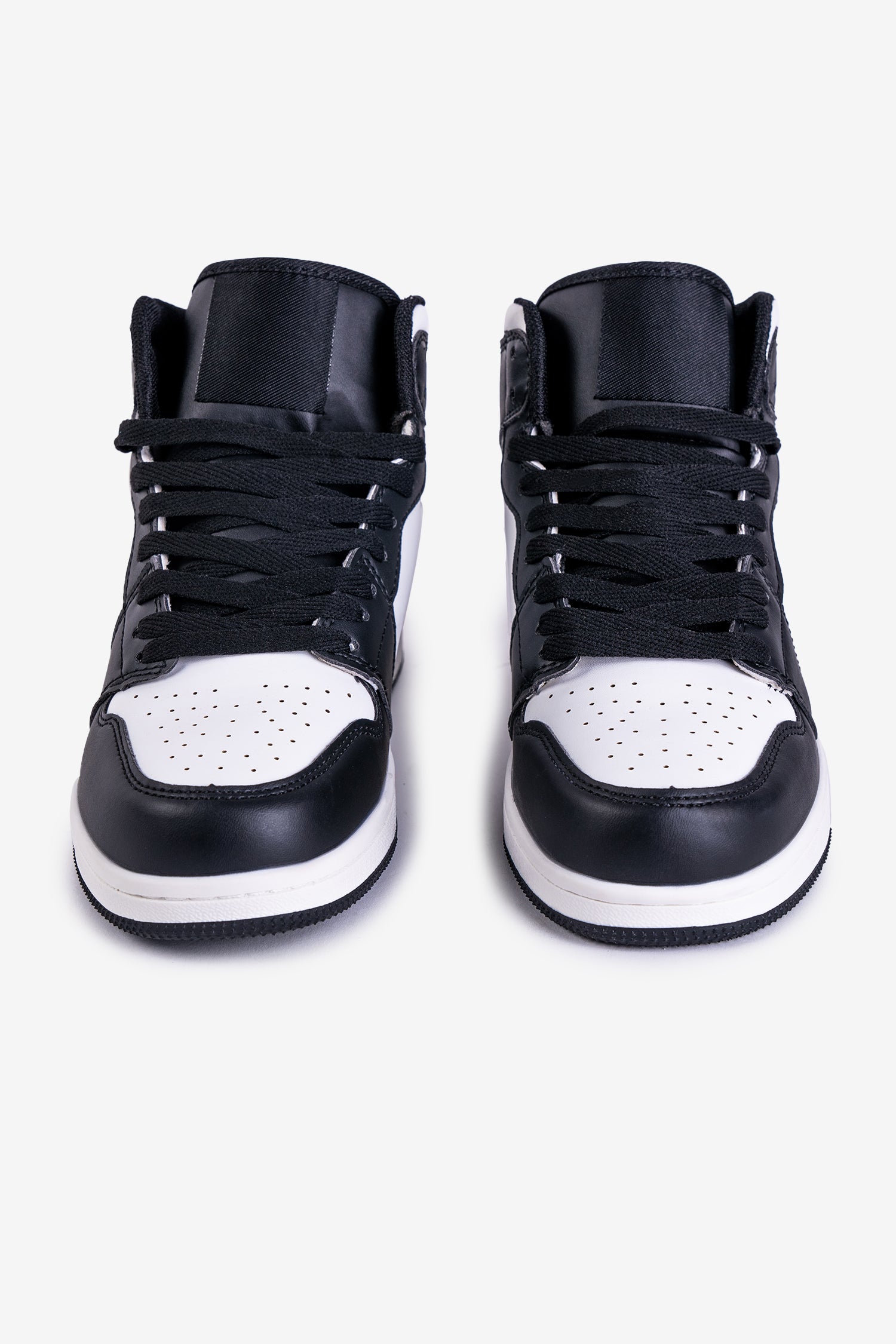 Zapatilla Blanco Negro Mujer Maylin Apóstol